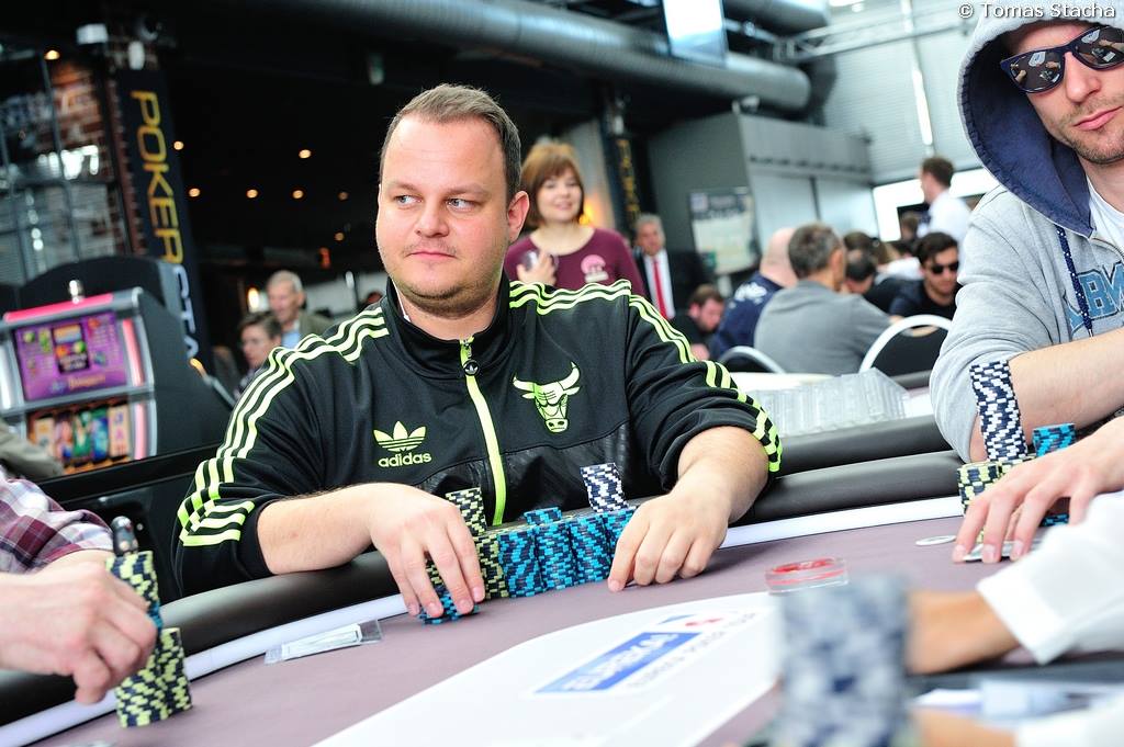 Alexander Lemme führt am Final Table beim Eureka Schenefeld Main Event ...