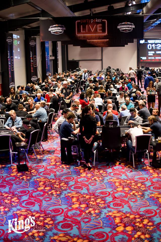 Ali Baba ist der Chipleader beim King’s MonsterStack Madness | PokerFirma