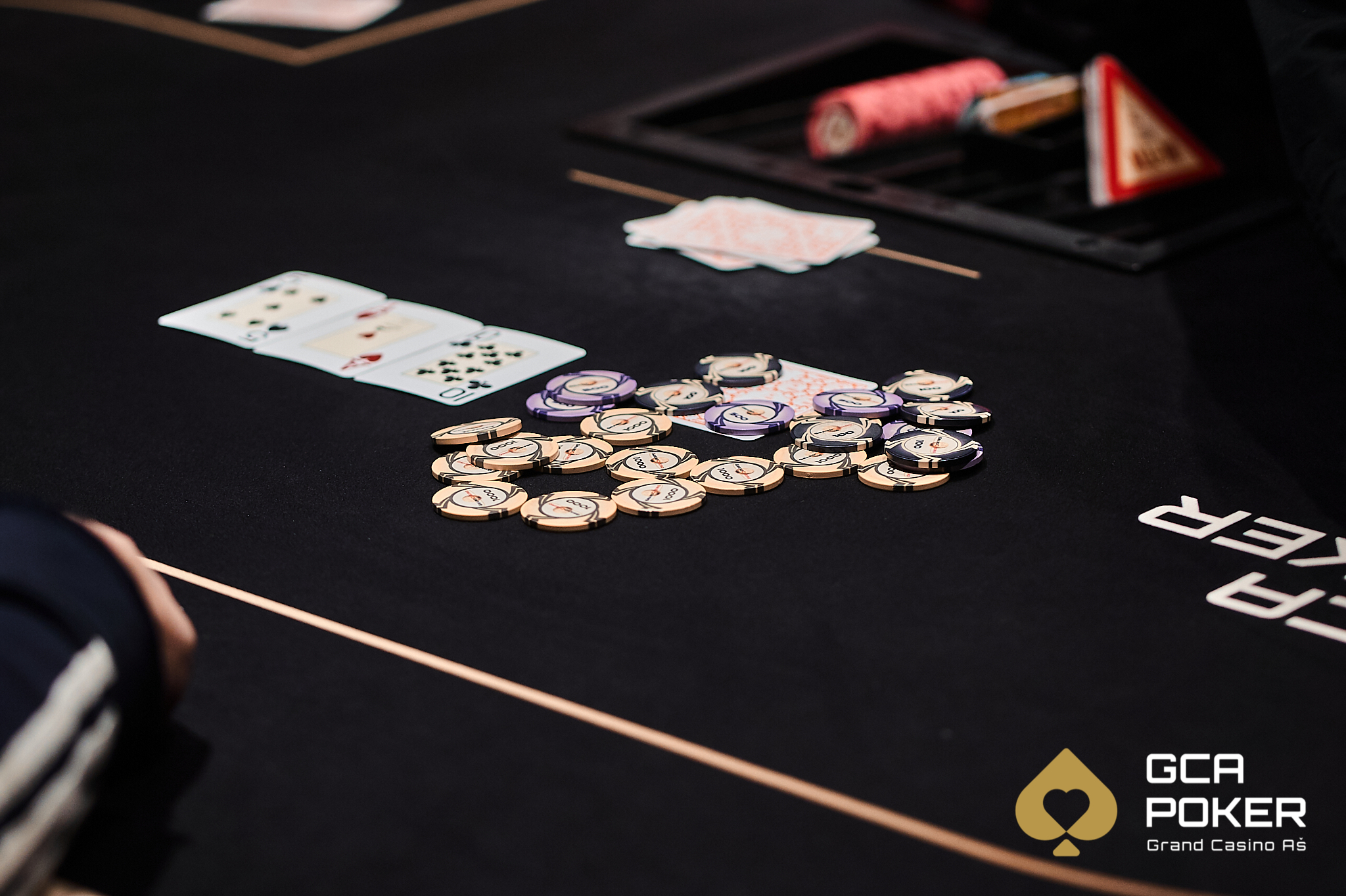 Live Poker | Grand Casino Aš: Jeffrey Gregor übernimmt bei der APAT ...