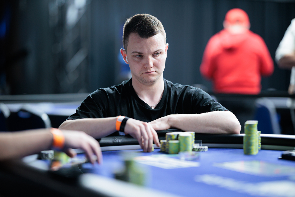 Live Poker | PokerStars EPT Monte-Carlo: Alex Kulev führt im Finale ...