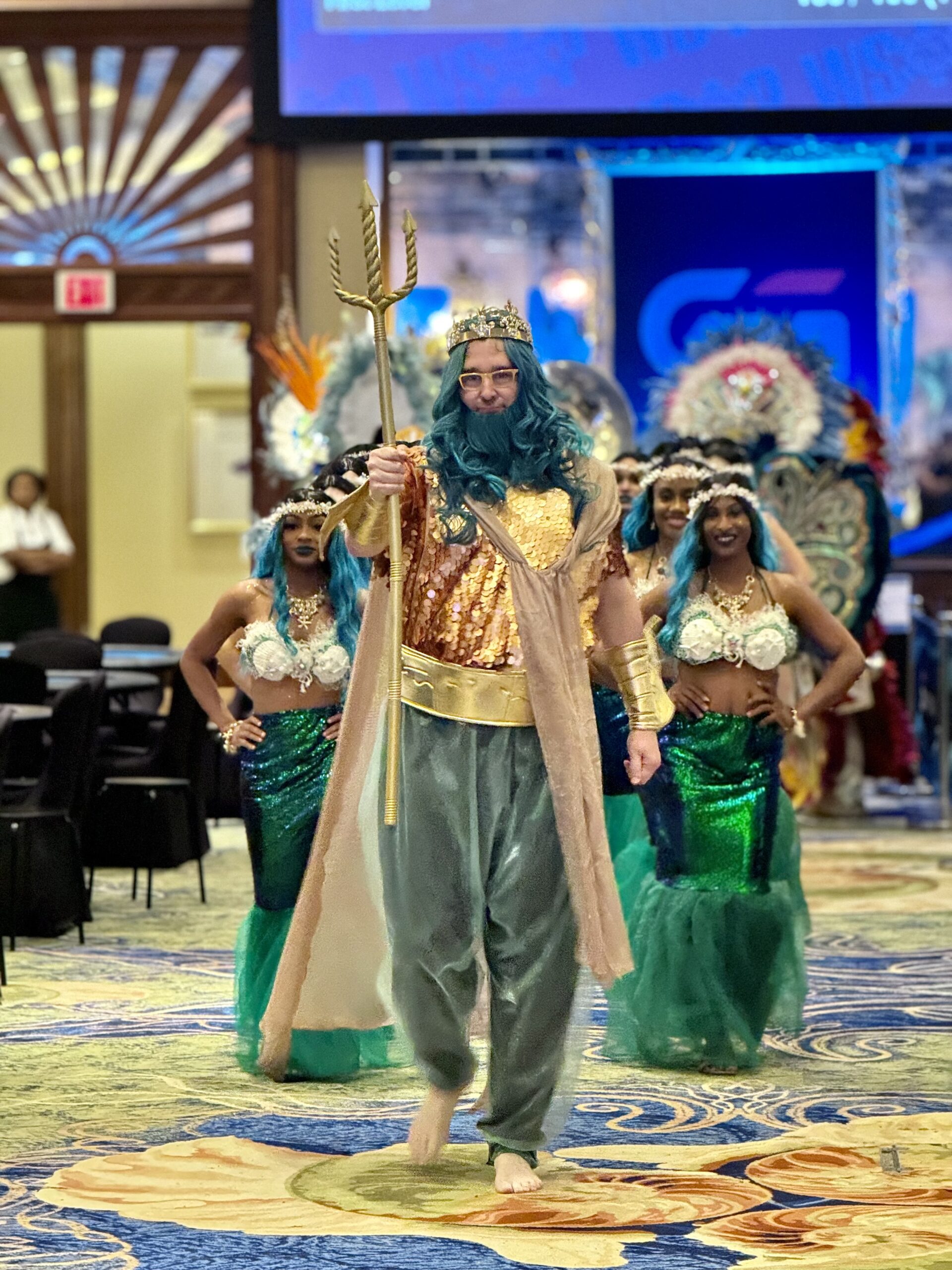 WSOPP Main Event: Phil Hellmuth tritt auf und Mario Mosböck startet gut ...